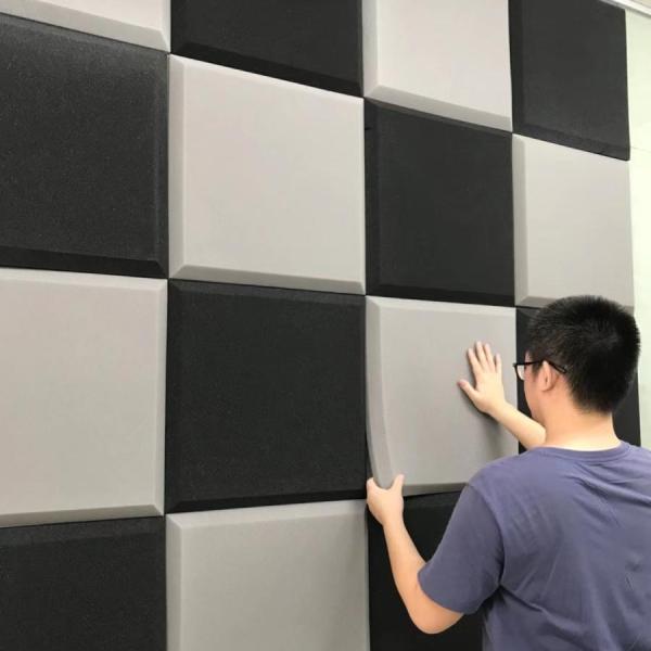 【カラー】ブルー、パープル、ブラック、グレー、イェロー、レッド状 態:新品未使用xカラー:画像参照（6色選択可能)x素材:ゴム、スポンジxサイズ:50x50x5cmx厚さ:5cmx重さ:6kg＃注意事項＃・初期不良の場合は無料で部品交換致し...