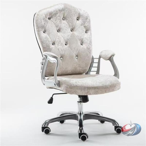 【快適なオフィスチェア】人間工学に基づいた背もたれ、クッションシートには、柔らかなベルベットで覆われた高弾性スポンジが埋め込まれており、一日中快適でサポートします。【高さ調節可能な回転椅子】シート下のレバーを押すだけで、シートの高さを17....