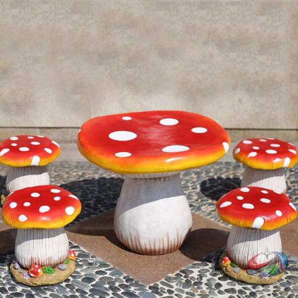 ?【庭のキ??ノコのテーブル像】：庭の風景の彫刻キノコのテーブルと椅子、全体的なキノコの形をしたテーブルと椅子、掃除が簡単、表面の浮き沈みの彫刻パターン、よりリアル。池の庭や部屋をより親密な雰囲気に完璧に飾ってください。購入する必要がある場...