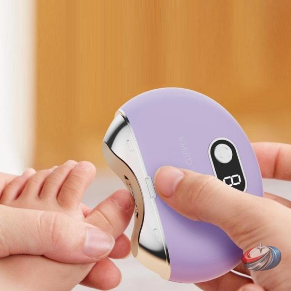 普通の爪切りを使うと、爪を切るときに指が痛くなりやすいです。しかし、私たちの電気爪切りは保護グリッドで設計されています、さまざまな爪の種類に対応し、指を痛めません。保護グリッドの金属ブレードが最適な速度で回転します、少しずつ爪をこすり落とし...