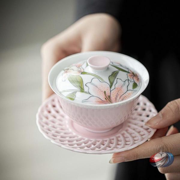 「手描き茶器」中国徳化県産 手描き茶器 「ユリ」百合 蓋碗 陶磁器 茶道具 中国茶器 台湾茶器