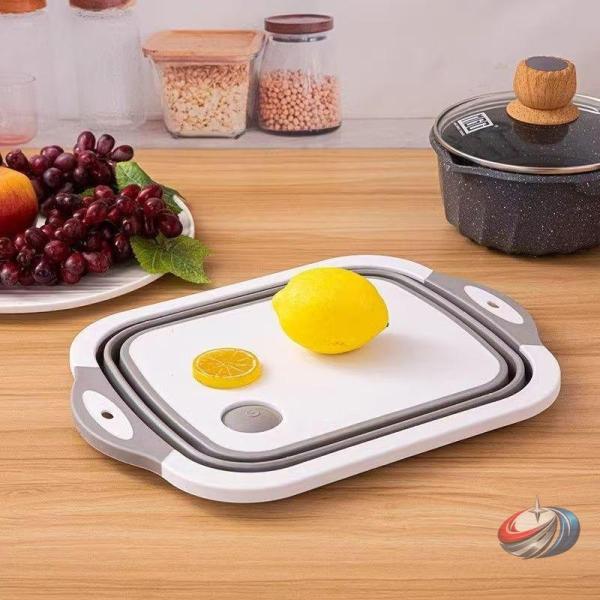 商品詳細■カラー：角形◆【商品仕樣】展開サイズ(cm)*30　底面サイズ(cm)：25×19.6　収納サイズ(cm):40*30*3　重さ:576g■折りたためて画期的！便利なおりたためる多機能なバスケット。アウトドアにも大活躍。■便利な大...