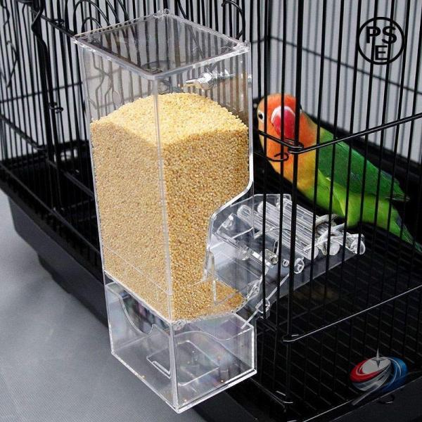 アクリル素材：鳥用フィーダーは3mm厚のアクリル製で、優れた品質と長寿命を実現しています。プッシュプル引き出しデザイン：食べ物を再利用させ、種子の飛散を防ぎます。小口給餌設計：鳥が食べたり投げたりするのを防ぎ、鳥の食鳥のカスタムデザインに従...