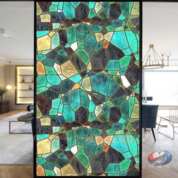 【遮熱・省エネ・節電】良好な遮熱効果と断熱効果があるので、夏は外からの熱をカットし、冬は室内の暖気を逃しません。熱気、冷気の流入出を~減して、日々の節電や省エネ対策にもなります。【3Ｄ魔法シリーズ】立体感の溢れる３D柄シリーズは貼る前に無色...