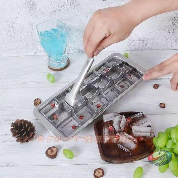 省力型製氷トレイは、製氷プロセスを簡素化するための便利な家庭用ツールです。一般的に、次の特徴を備えています：1 操作が簡単：ユーザーの利便性を考慮した設計で、押したり引いたりするだけで簡単に氷を作ることができます。2 くっつかないデザイン：...