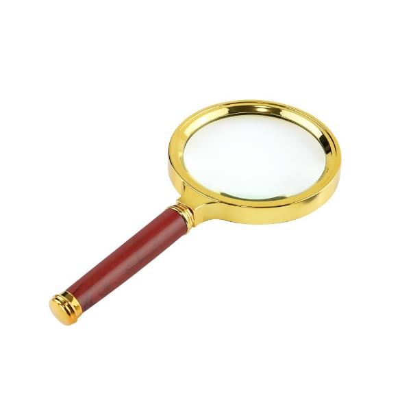ゴールド好きには堪らないデザインルーペの登場です。読書に最適なリーディングルーペです。取り外し可能ハンドルが取り外すことができます。コンパクトサイズで持ち運びにも大変便利です。虫眼鏡として老人の読書仕事などの日常生活を助けてくれます。時計、...