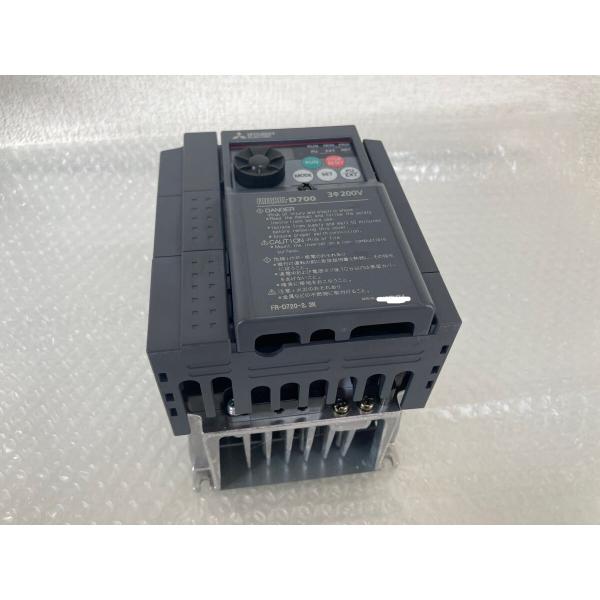 FRD7202.2K MITSUMISHI三菱インバータ
