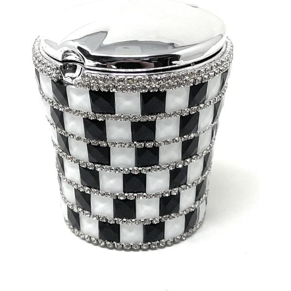 バリエーションコード : 2B6LPYHSG6・全体にラインストーンが配された、ラグジュアリーなデザイン。・蓋を開けると、ブルーのLEDが点灯し、暗い車内にも映えます。・ドリンクホルダーにピッタリと収まるサイズで、走行中の揺れにも安心です。...