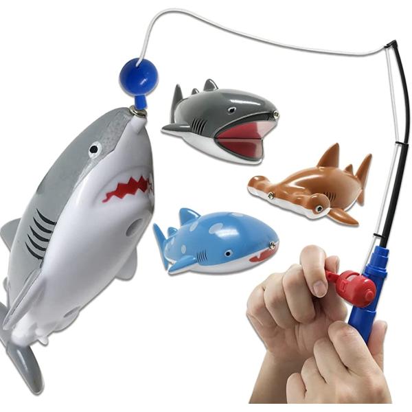 バリエーションコード : 2B2I2FQG36・「かわいいデザインのサメが4種類」海のギャングこわ〜いサメのホオジロサメとシュモクザメ、水族館でも人気のジンベエザメ、とっても貴重なサメのメガマウスが可愛いおもちゃのになりました。お風呂やプー...