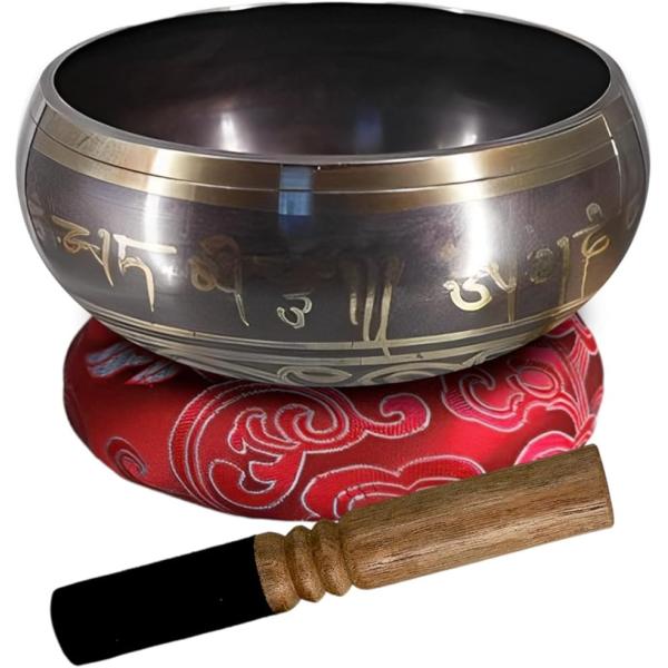 バリエーションコード : 2B2S2FV2NT「シンギングボウル3点セット」シンギングボウルとは、スティックを用いふちをこすったりたたくことで音を出す器です。美しい伸びのある音の響きは「倍音」と呼ばれるもので、アルファ波とシータ波の働きで高...