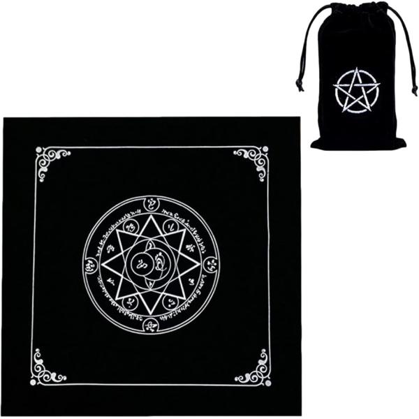 バリエーションコード : 2B69924U15タロットリーディング・タロット占いに。神秘的なデザインのタロットクロスとポーチのセットです。光沢のあるベルベット素材に、太陽・月・星の模様を施し、テーブルに置くだけで本格的な雰囲気になります。「...