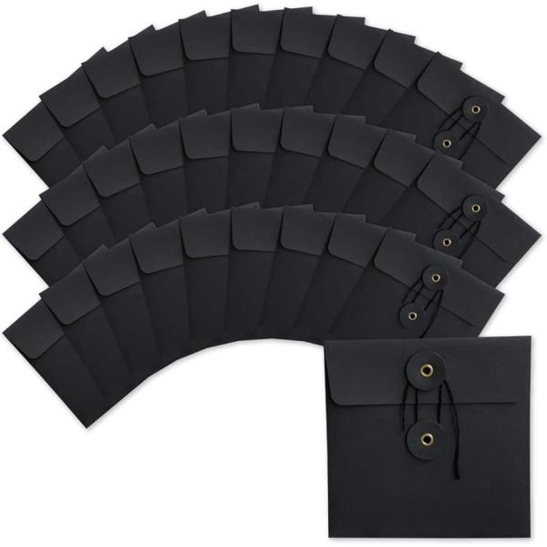 バリエーションコード : 2B4WQLX513・クラフト紙のCD/DVDディスクケース30枚セットです。・ビンテージ感のある紐綴じ式でおしゃれなデザインです。・CD/DVDの整理整頓や、ギフト用のラッピングにお使いいただけます。・1枚につき...