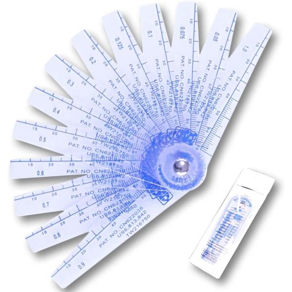 バリエーションコード : 2B6I2RYL49・細い溝や製品の隙間を計測するための隙間ゲージです。高硬度のプラスチックを使用し、非導電、耐腐食、ノンスパーク、小型軽量、柔軟性に優れた隙間用測定ゲージです。13枚の厚みの違うリーフがリベットで...