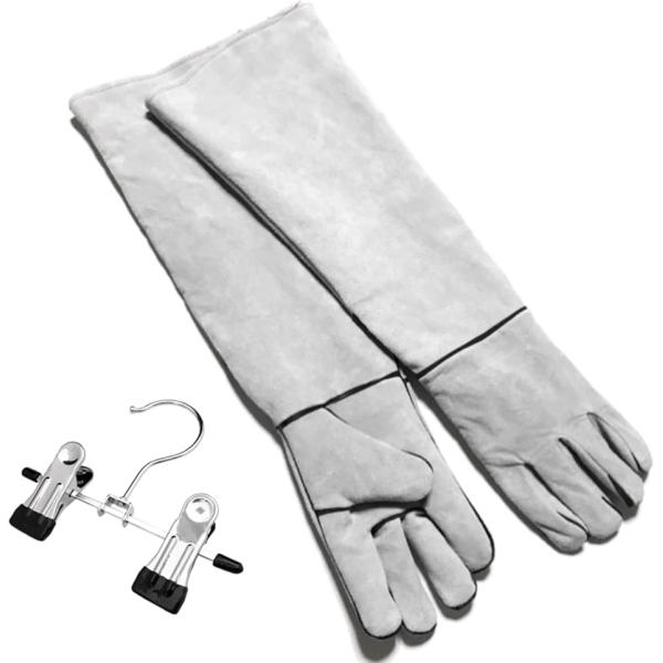 ・メイン素材: レザー・（犬の訓練、しつけ用品部門）厚くて耐久性に優れた牛革製保護グローブです。全長60cmのロングタイプで指先から肘上までしっかりガードします。吊り下げて収納できるクリップハンガー付きです。・「用途いろいろ」犬、猫など家庭...