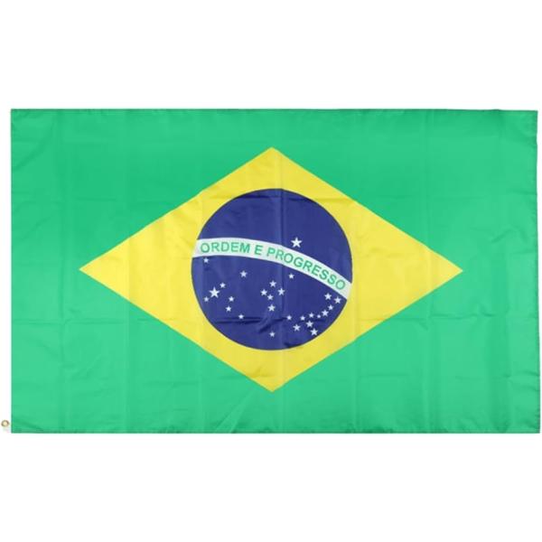 バリエーションコード : 2B9CKSFFFR「使い方いろいろ。存在感のあるハトメ式の国旗」公私ともに様々な使用用途が楽しめる大きめの国旗。ポール取り付け用の金属製通し穴もついているので取り付けも簡単。大きめですがポリエステル製なので軽量で...