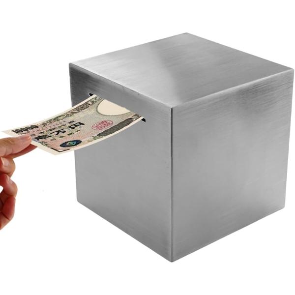 「開かない貯金箱」 計画的な貯金に最適です「継ぎ目が無い」 壊さない限り取り出すことが出来ません「インテリアに最適」 印字の無いシンプルなデザイン「製品情報」 サイズ：12x12x12cm 投入口：約8cm