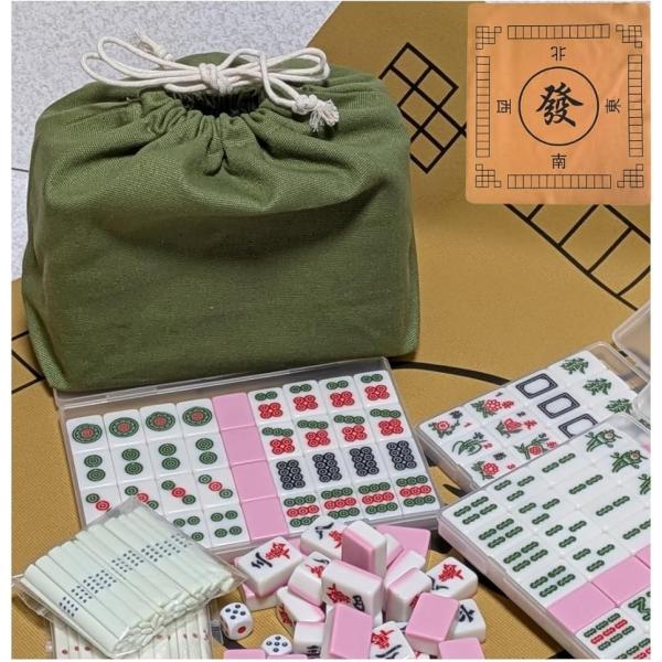 バリエーションコード : 2B990JPHQH「ちょうどいいサイズ感」 一般的な手積み牌より少し薄くすることで軽量化され、牌の音が軽減され、長時間のゲームが疲れにくくなります。「優しい色合い」 ピンク、グリーンカラーが目の疲れ軽減、女性にも...