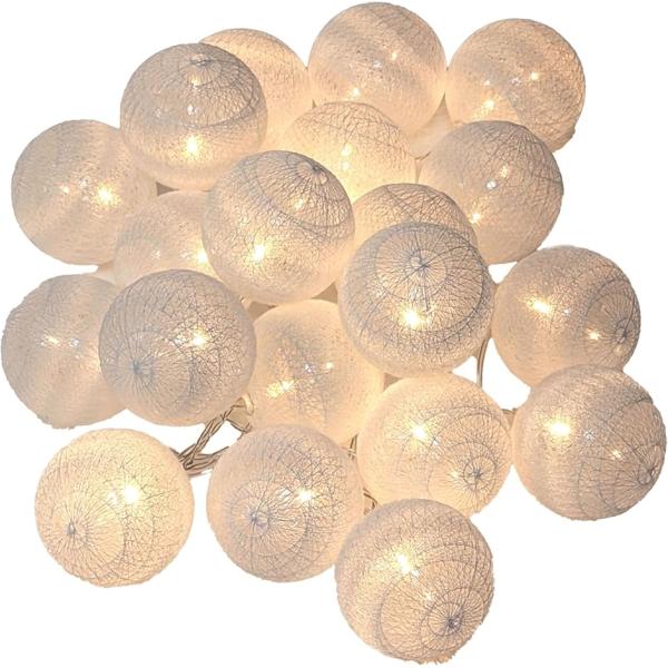 バリエーションコード : 2B9DSP0N51そのまま飾っても、明かりを灯しても空間をポップに彩るイルミネーション。透明なプラスチックボールにコットンの糸を繊細に巻き付けたテクスチャーがナチュラルな陰影をつくり、優しい雰囲気を醸し出します。...