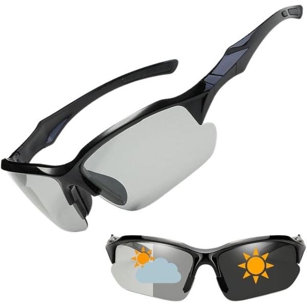 バリエーションコード : 2B9FUXUVD9「シーンで選べる。2タイプのスポーツサングラス」紫外線の量でレンズの色が変わる「変色タイプ（グレー）」と、反射を防ぐ「コーティングタイプ（レッド・ブルー）」の2種類をご用意。用途やお好みにあわせ...