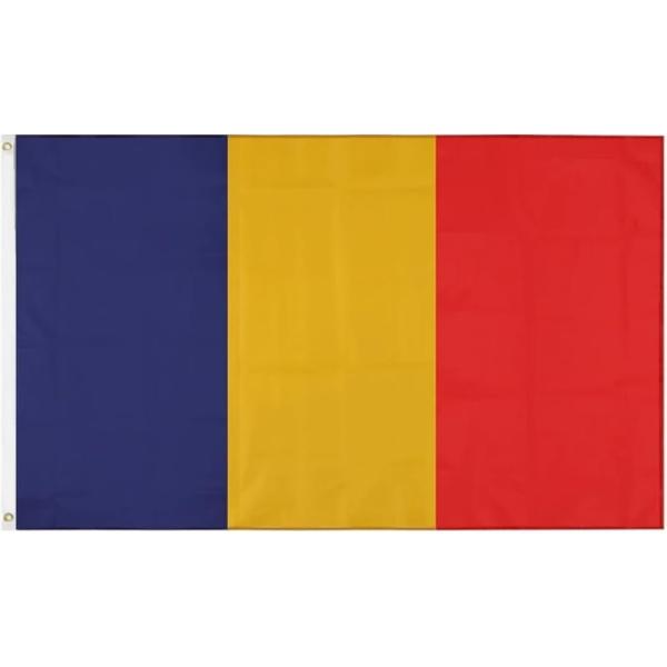 バリエーションコード : 2B9CKSFFFR「使い方いろいろ。存在感のあるハトメ式の国旗」公私ともに様々な使用用途が楽しめる大きめの国旗。ポール取り付け用の金属製通し穴もついているので取り付けも簡単。大きめですがポリエステル製なので軽量で...