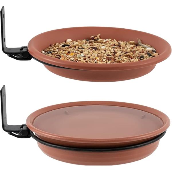 庭に集まる愛らしい小鳥たちを観察できる、固定が簡単なねじ止め式バードフィーダー。野鳥の餌台、鳥の餌入れとして、小鳥たちの可愛い姿を間近で観察できます。固定式で揺れないので、鳥たちも安心して食事を楽しめます。2個セットなので、複数の場所に設置...