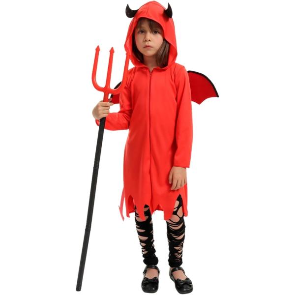 フードのちっちゃい耳とワンピースデザインの羽根が可愛い。キッズサイズのデビルのコスプレです。デビルのキッズコスプレはワンピースタイプのストレッチ素材で前面ファスナー仕様だから、脱ぎ履きラクラク、軽くて柔らかくて着やすいです。デビルのキッズコ...