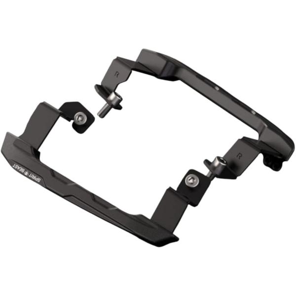 バリエーションコード : 2B9S4GWJ4D「あると便利」バイクの取り回しが楽になり、タンデム時の不安も解消できます。また、荷掛けベルトのフックとしての活用など、後付けすることで利便性の幅が広がります。「アクセントに」程よい光沢でオシャレ...