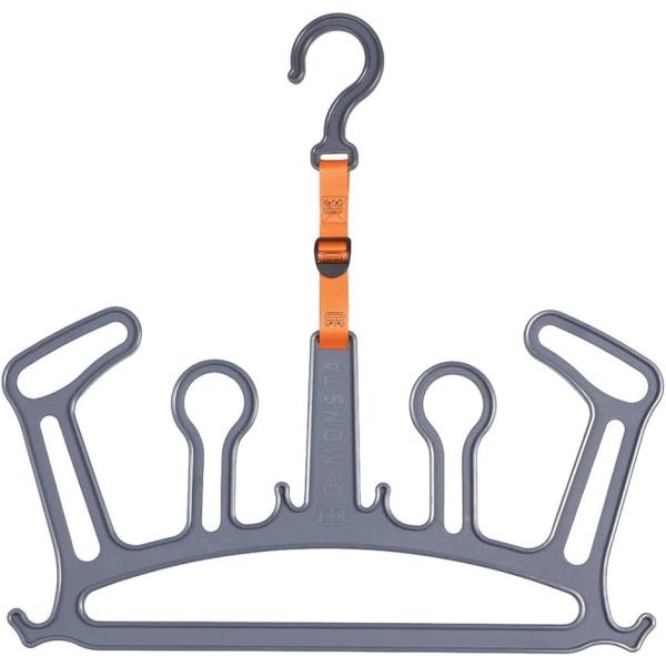 バリエーションコード : 2B9SVKLO09「C-MONSTAウェットスーツハンガー」世界のウォータースポーツ愛好家から注目を集める、イギリスのブランド・C-MONSTAのウェットスーツハンガーが日本に上陸。サーフィンを愛する人が生み出し...