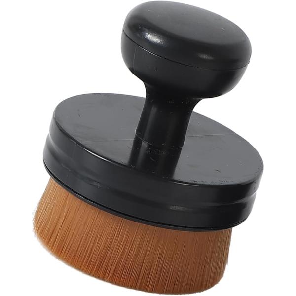 バリエーションコード : 2B9X030LX6「細かい毛先でムラなくワックス塗布」細かくやわらかい毛先のこのブラシはタイヤのあらゆる箇所にムラなくスムーズにワックスを塗布することができます。ホイールの溝などの清掃にも活用することもできます。...