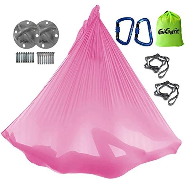 バリエーションコード : 2BFXI2XPE9・今 話題の空中ヨガ（エアロヨガ）セット。逆さになる楽しさ、空中に浮かぶ楽しさを体感。・空中でしかできない動きが出来るところが魅力なエアリアルヨガ＊・サイズ：約5ｍx幅2.8ｍ 素材：ナイロン ...