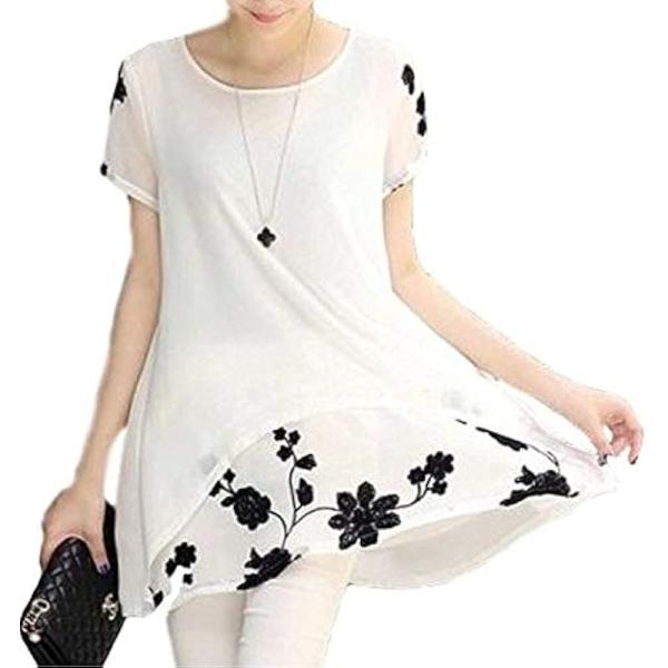 バリエーションコード : 2BILI43CFR＊大きめの花柄が印象的で可愛らしい印象のプルオーバトップス＊＊ゆったりトップスなので楽な着心地＊＊半袖プルオーバーの裾からチラ見せフェイクレイヤードのフラワー柄がとっても大人可愛い＊＊広がりのあ...