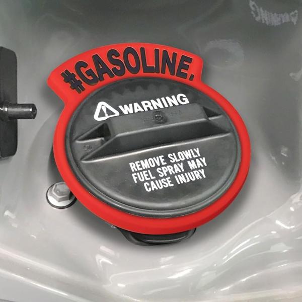 バリエーションコード : 2BJJC6GRCL「Jimania」からガソリンキャップに取り付け可能なプチカスタム専用シリコンゴム製のフューエルキャップリングの発売です。。ガラスリッドと合わせるとカラフルな給油口に変わりワンポイントで目立ちま...