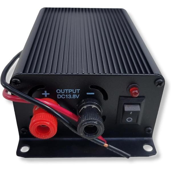 バリエーションコード : 2BJNQORQ16商品詳細 ： 変換電圧:DC24V＞DC13.8V　MAX:65アンペア　サイズ：縦15cm横8cm高さ4.5cm　重さ：530g無線にも ： トラック車の無線の電圧変換などにもご利用できます。...