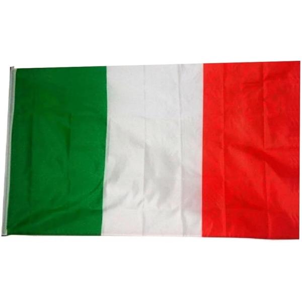 代表応援、スポーツ応援に、観戦に、アピールMAX。，大活躍してくれるイタリア国旗です。特大の国旗ですが、折りたたんで持ち運び出来るので携帯性もマル。軽量で、収納もラクラクです。鮮やかカラーでしっかりとした大きさの国旗なので、スポーツ応援で使...