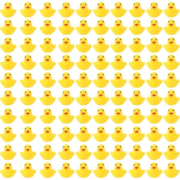 バリエーションコード : 2BJV30882I「音が鳴る。おもちゃのアヒルたっぷりセット」お腹を押すと音が鳴る、かわいい手のひらサイズのオモチャのアヒルちゃんです。アヒルのデザインはランダムで入っておりますので、商品画像と同じアヒル以外のデ...