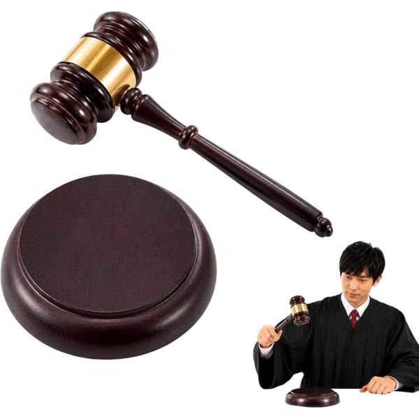 その一振りで、あなたが裁判長。机を「コンッ」と叩いた瞬間、周りの視線が一気に集まります。裁判官になりきって判決を言い渡せば、会場は大盛り上がり。コスプレやイベントで主役になりたい方にぴったりのアイテムです。ドラマや映画で見たあのシーンを再現...