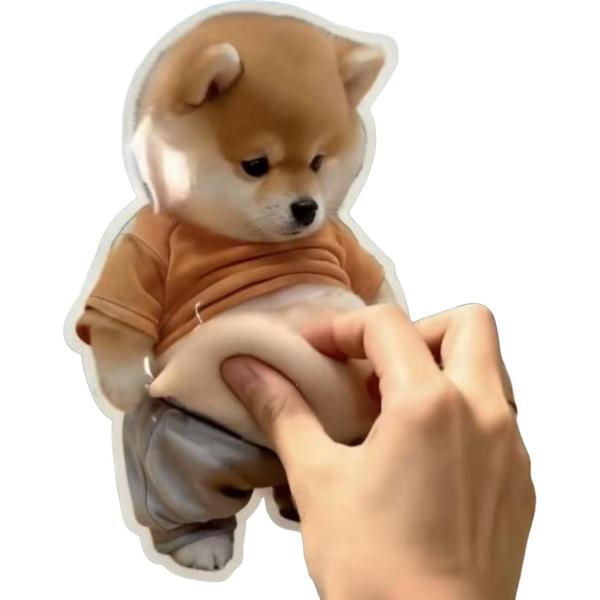 バリエーションコード : 2BR99PSFXJ立体感のある3Dマスコット構造 本商品は、腹出しポーズの犬モチーフを立体的に成形した3D仕様のマスコット型スクイーズです。平面シールとは異なり、厚みと奥行きを持たせた設計により、視覚的にも存在感...