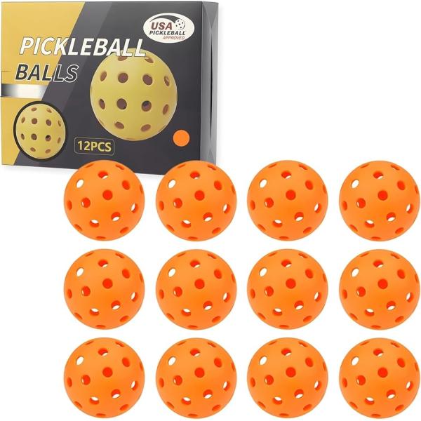 バリエーションコード : 2BRDWW555H「練習に適した40穴設計で安定した飛行性能」ピックルボール特有の空力特性を考慮した40穴設計を採用。ボール全体に均一に配置されたホールが空気抵抗を分散し、打球時のブレを抑えます。ラリー中の軌道が...