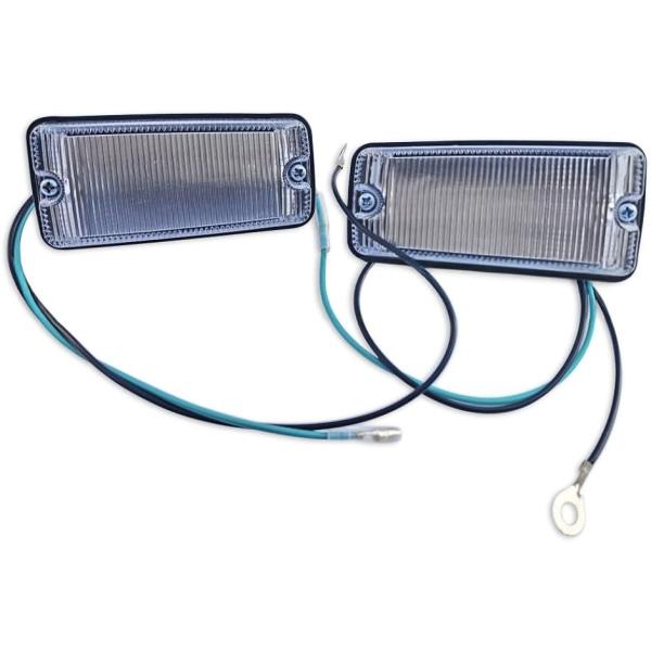 スズキジムニーのJA11 JA12 JA22 JA71に対応します。手軽に洗練された印象を与えるフロントクリアウィンカー左右セットです。長年の使用で黄ばんでしまったレンズでは、せっかくの愛車もくすんで見えてしまいます。新品パーツに交換するこ...