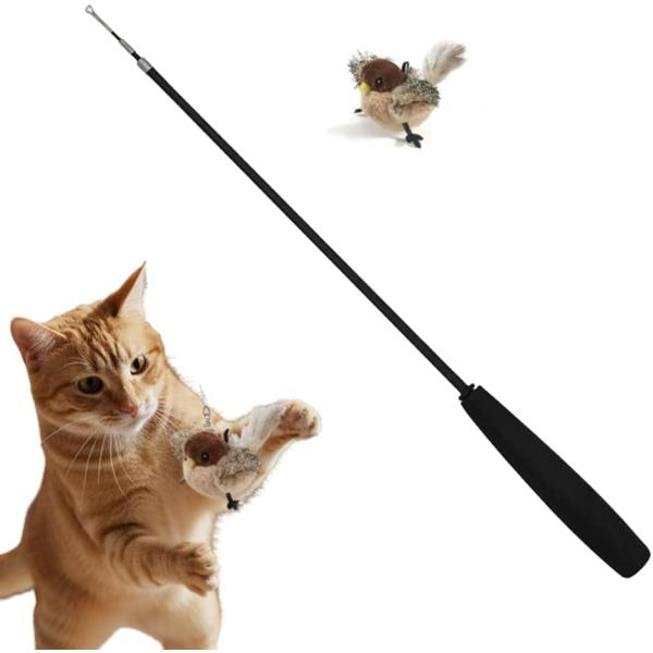 「猫ちゃん大喜び。本能をくすぐる鳥型おもちゃ」こちらの猫じゃらしは、リアルなスズメ風ぬいぐるみが特徴の猫用おもちゃです。猫の狩猟本能を刺激し、運動不足にぴったり。羽根付きの鳥ぬいぐるみは、動きに反応して「ピピピ」と鳴く仕組みになっており、猫...