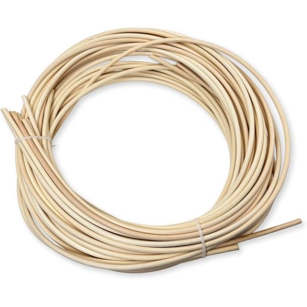 バリエーションコード : 2BU08LWOT8「幅広い作品づくりに対応」コースターやかご、バッグ、ランチョンマットなど幅広いハンドメイド籐工芸に活用できる未染色のラタン（籐）の丸芯です。太さも1.2mm〜7mmまで豊富に揃っているので、アイ...