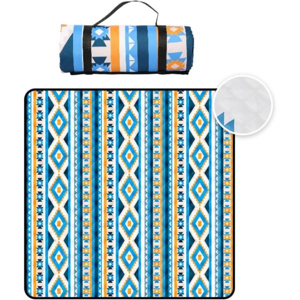 バリエーションコード : 2B988C95DWサイズ：200cmx200cm。収納サイズ：約42cmx14cm。重量：980g　素材：表地紬素材/中地スポンジ/裏地オックスフォード素材。3層構造で作られた高品質なレジャーシートが柔らかくてち...