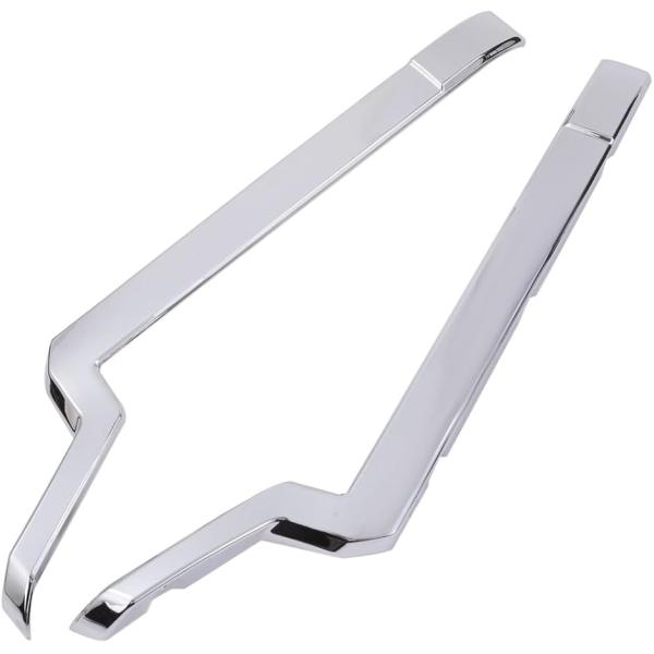 日産 UD 17クオン メッキ バンパーエンドカバー 左右セット 社外品になります。適合車種：日産 UD 17クオン / パーフェクトクオン 大型車 H29.3以降 等　カラー：クロームメッキ　材質：ABS樹脂製仕事用のトラックをカスタマイ...