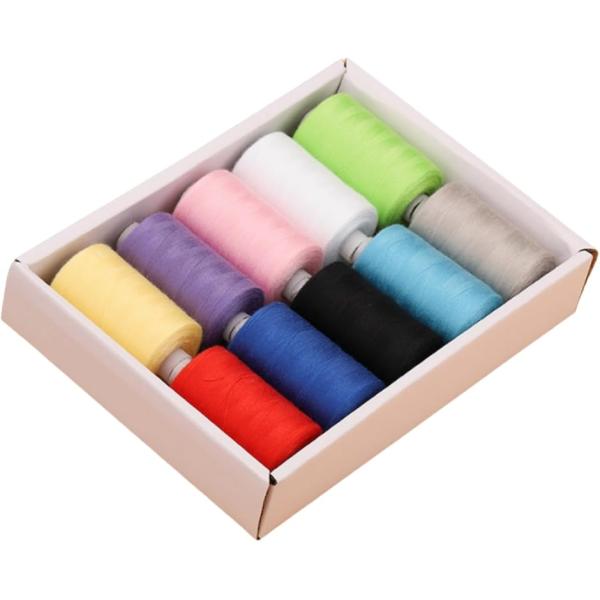 「幅広い生地に対応する糸」ブロードクロス、デニム、ウール、ナイロンなど多様な素材に対応し、家庭用から工芸まで幅広い用途で活躍。「耐久性と扱いやすさを両立」ポリエステル100%で丈夫かつ滑らかな縫い心地。洗濯機で洗えて手入れが簡単。「長尺・多...