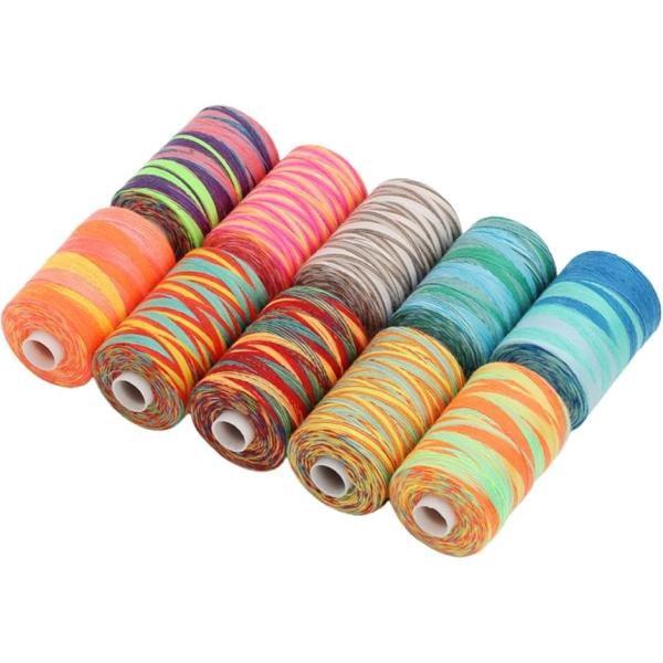 バリエーションコード : 2BUTSJLVLPこのポリエステル製の糸は、10巻セットで合計9000mもの長さがあります。様々な色があり、布地に合わせやすく、大物制作やたくさん使う方におすすめです。縫製、工芸、裁縫、ステッチング、オーバーロッ...
