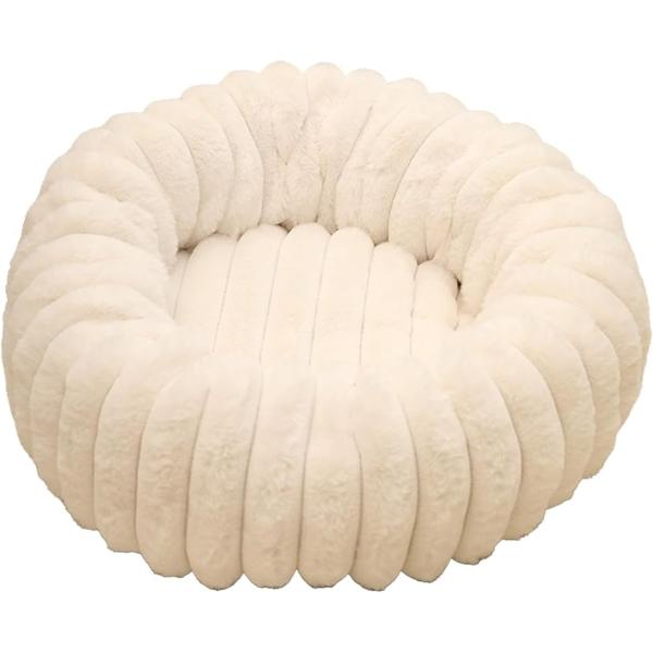 バリエーションコード : 2BUUL0C94N肌触りの良いふわふわ素材で、愛するペットにくつろぎを提供してくれる動物用ベッドです。丸型デザインが体を優しく包み込み、安心感を与え、深い眠りをサポート。小型犬から中型犬、猫まで幅広く対応し、オー...