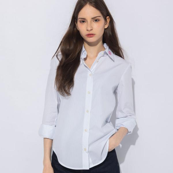 ディーゼルらしい都会的な洗練を感じさせるストライプシャツ。オーバルDロゴの刺繍がアクセントとなり、カジュアルながらも上品な印象を与えます。コットン100%の柔らかな肌触りは、一日中快適に過ごせます。レギュラーフィットでありながら、すっきりと...