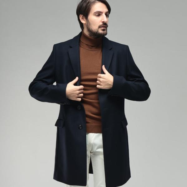 モダンで都会的なテーラリングが光る、HUGO BOSS（ヒューゴボス）のシングルチェスターコート。本モデル「MIGOR」は、ウールをベースにカシミヤを贅沢にブレンドした、軽量ながらも温かみのある絶妙な素材感が特徴です。ナイロンを配合すること...