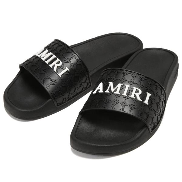 カリフォルニア発のラグジュアリーブランド「AMIRI（アミリ）」から、モダンで洗練されたデザインのメンズシャワーサンダルが登場。アッパーに配された大胆なブランドロゴが圧倒的な存在感を放ち、夏の足元をラグジュアリーに演出します。軽量で耐久性に...