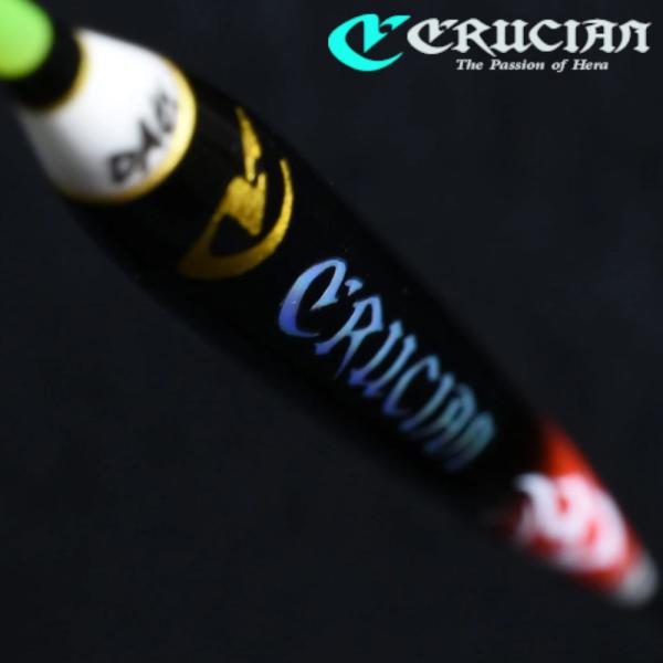 STRIDE V -Exceed-は超改革をテーマに、前作を凌ぐ革新的なへらウキを創り上げる為、現代の釣りに合わせた仕様に全モデル形状を再設計しました。また今作より新たに推奨エサ落ちメモリを設定しました。（下記スペック表）デザインは前作の漆...